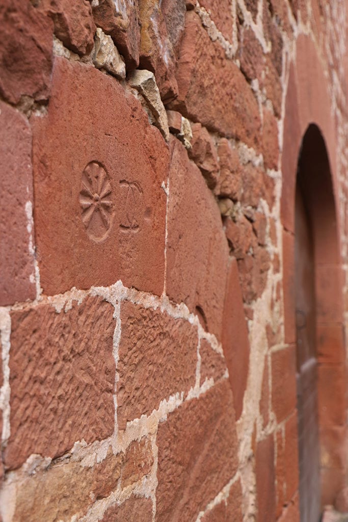 Pourquoi visiter Collonges-la-Rouge ? - Casa del Travel