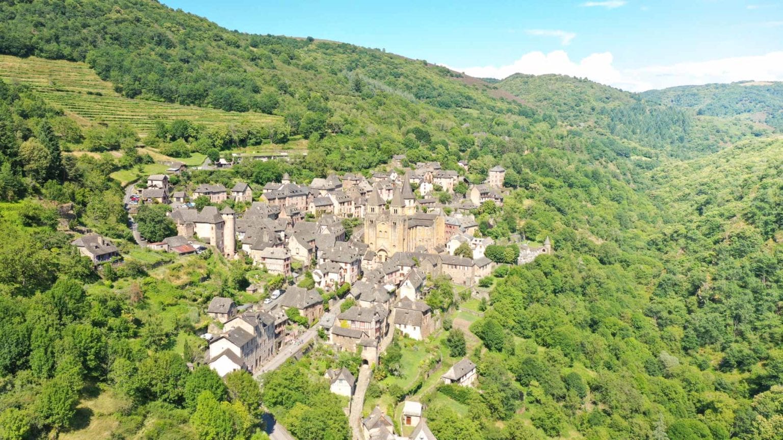 Visiter Conques : Un des plus beaux villages occitan - Casa del Travel