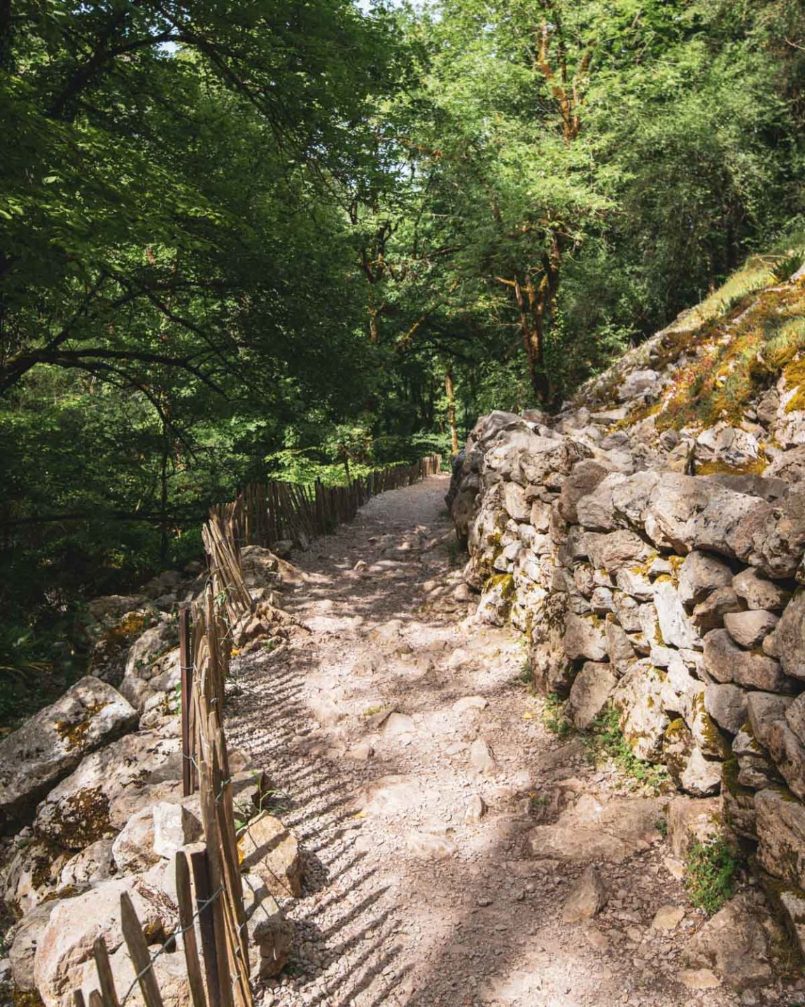 Randonnée de la cascade d'Autoire dans le Lot (46) - Casa del Travel