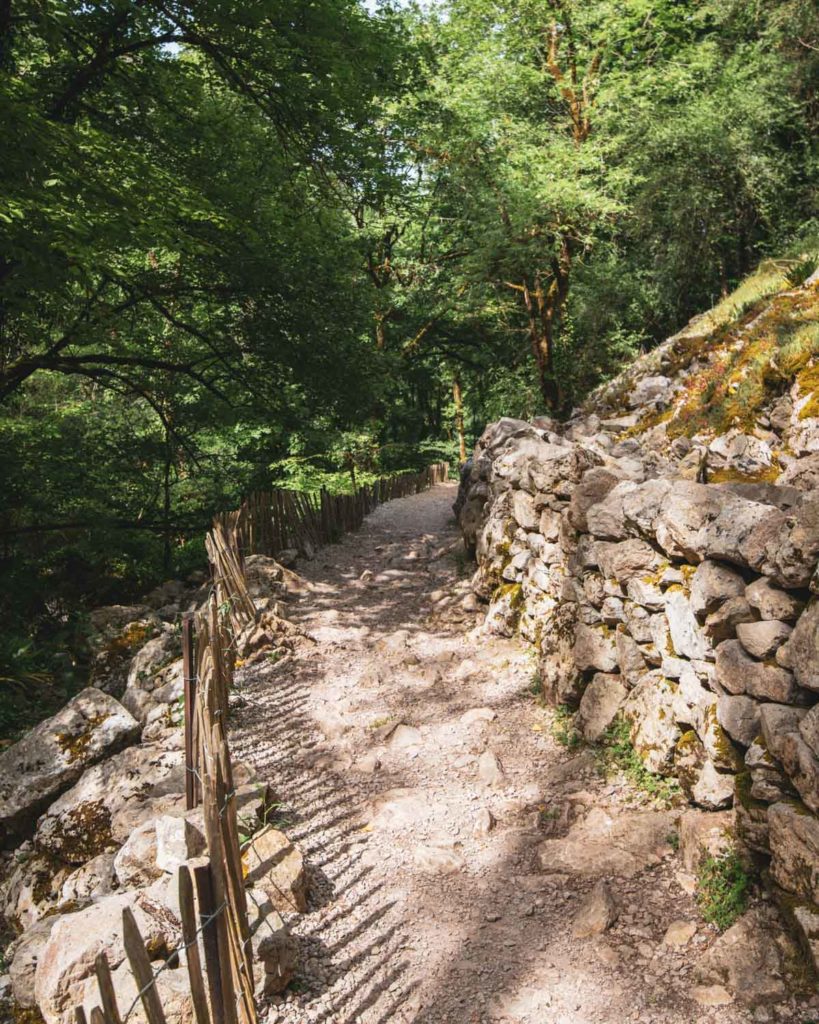 Randonnée de la cascade d'Autoire dans le Lot (46) - Casa del Travel